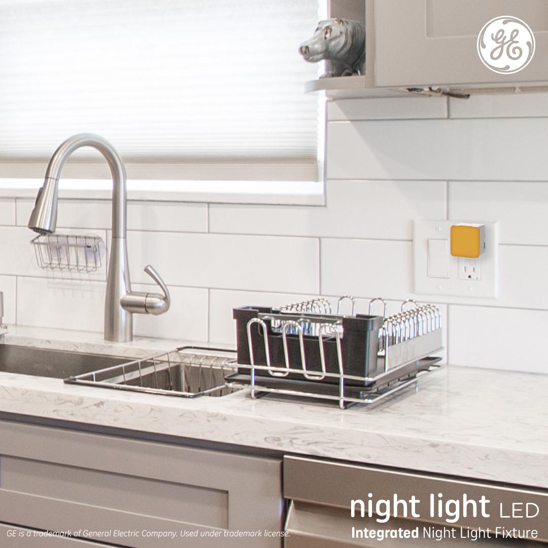 GE Plug-In Night Light LED | Dual USB Fixture (1-Pack)